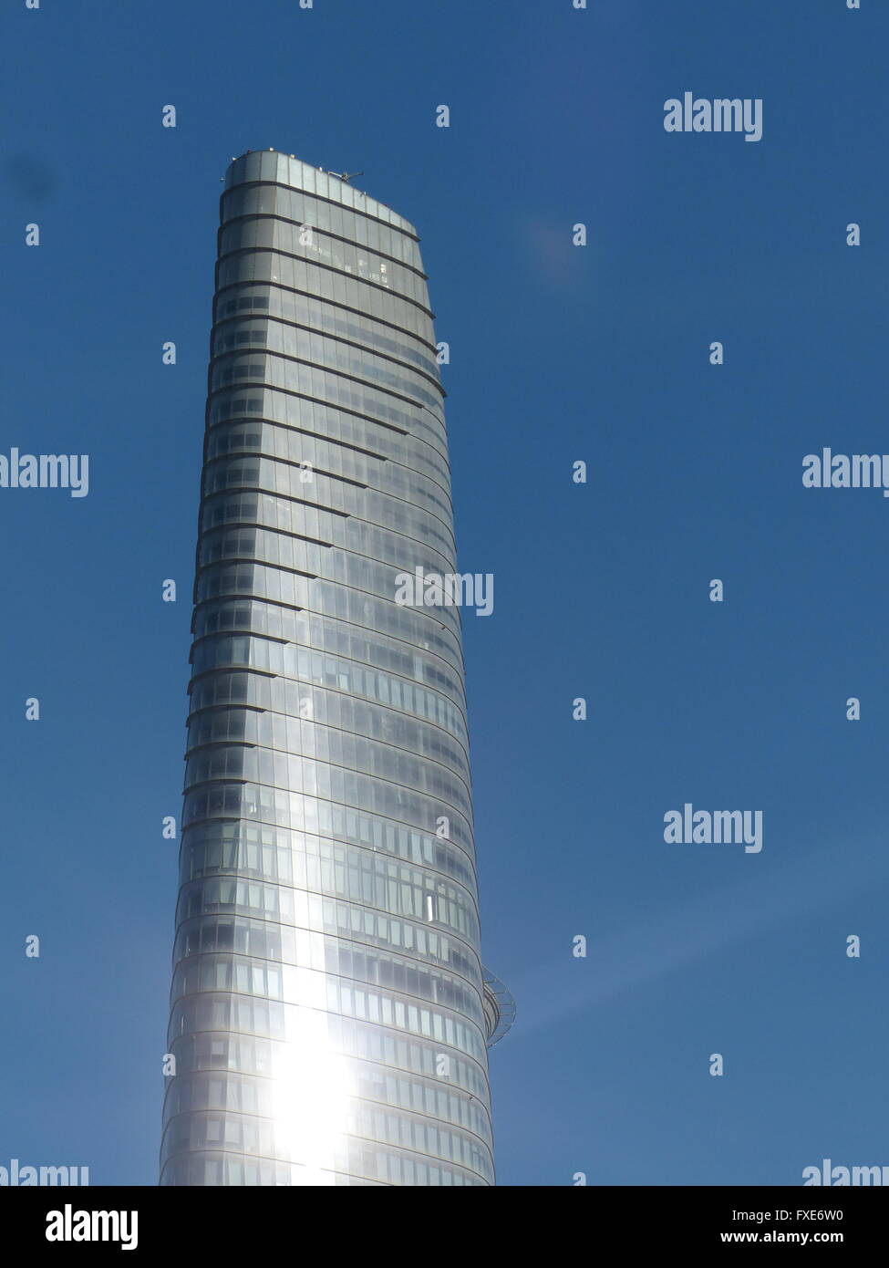 Bitexco Financial Tower designed by Carlos Zapata and inspired by lotus ...