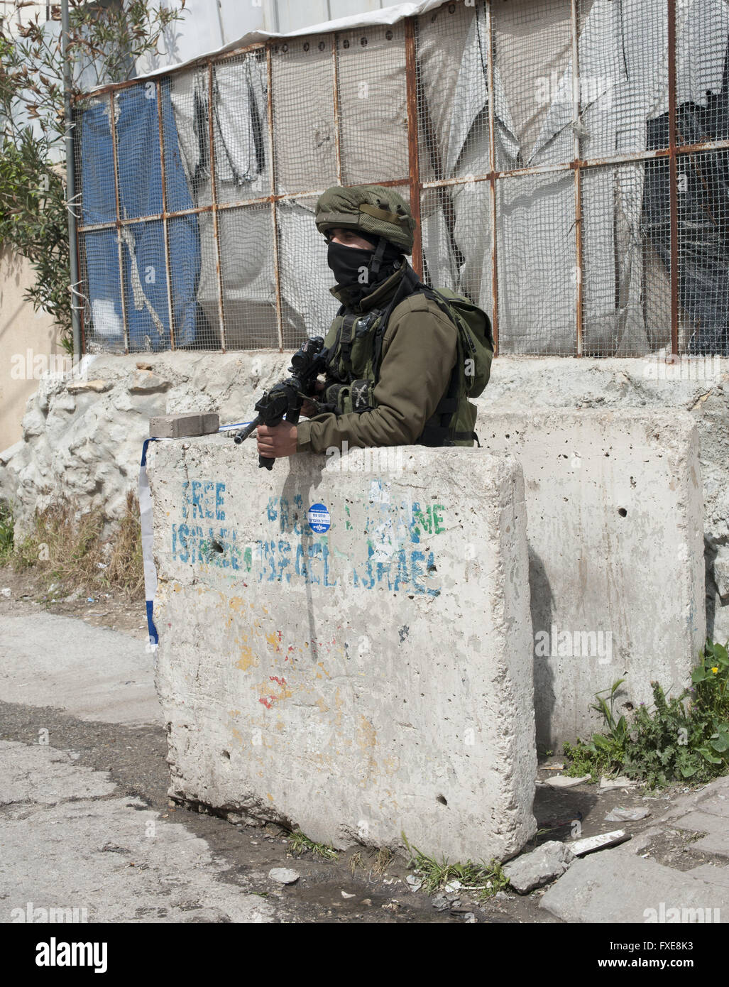 Israeli soldier checkpoint hi-res stock photography and images - Alamy