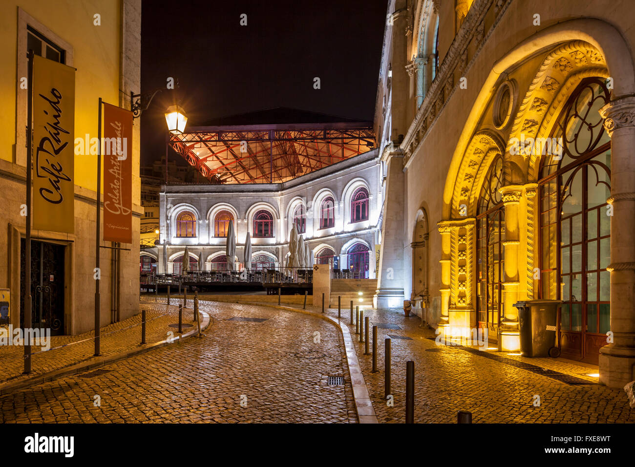 Rossio station hi-res stock photography and images - Alamy