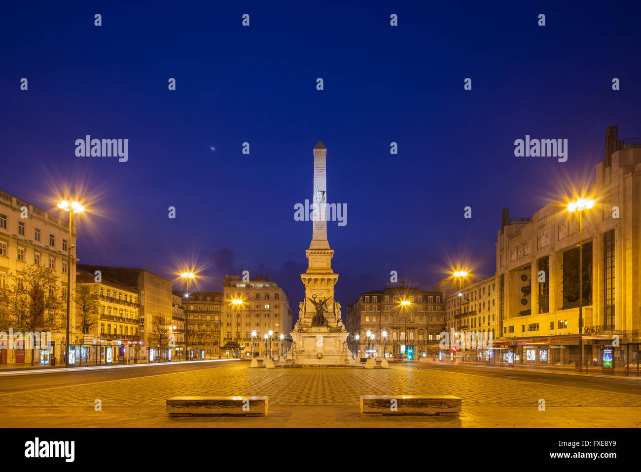 Avenida da Liberdade in Lisbon at night, Portugal Stock Photo - Alamy