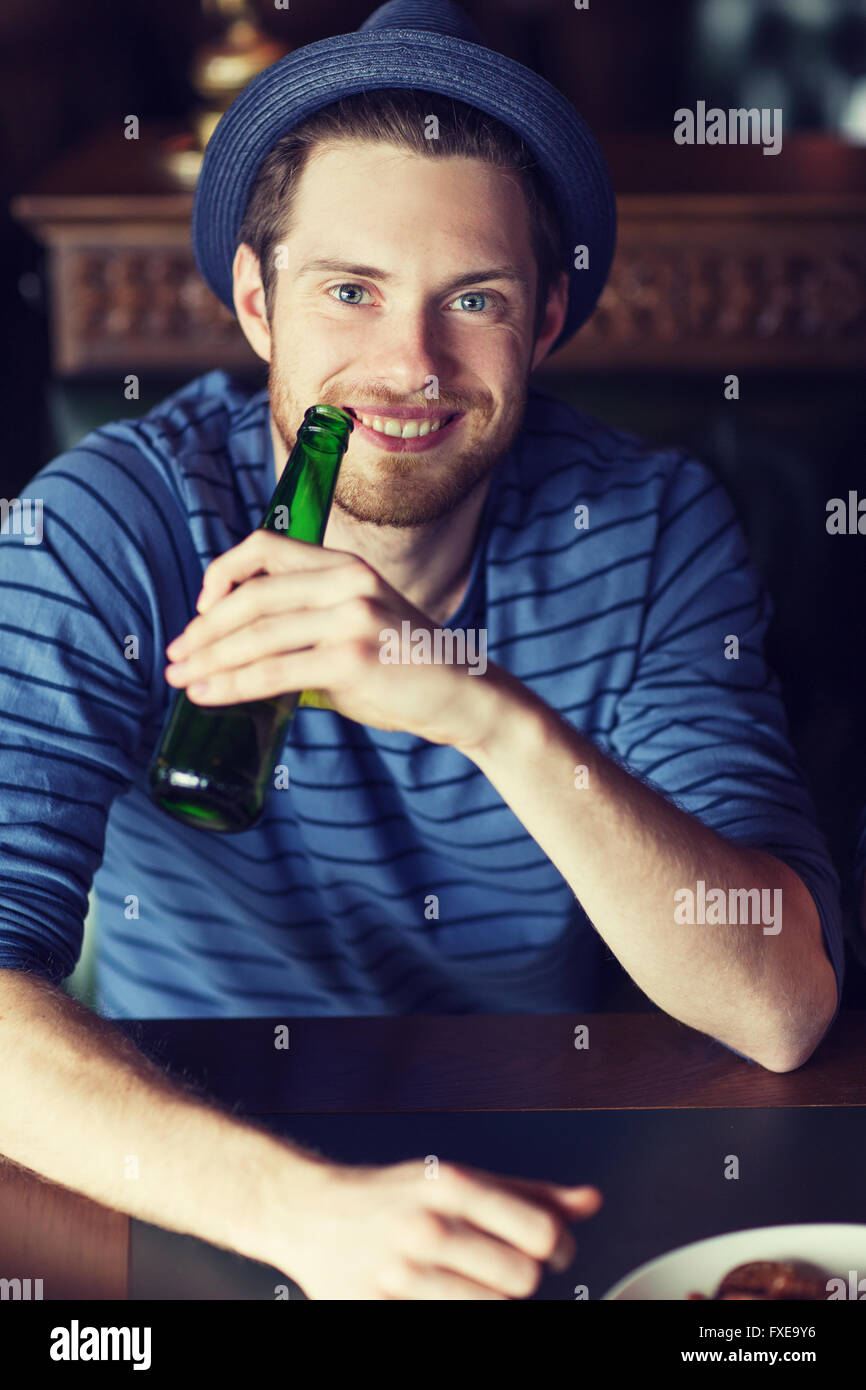 Man beer bottle hat hi-res stock photography and images - Alamy