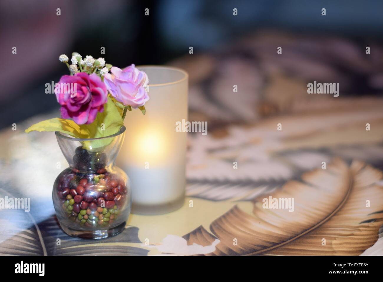 flower table set up Stock Photo - Alamy