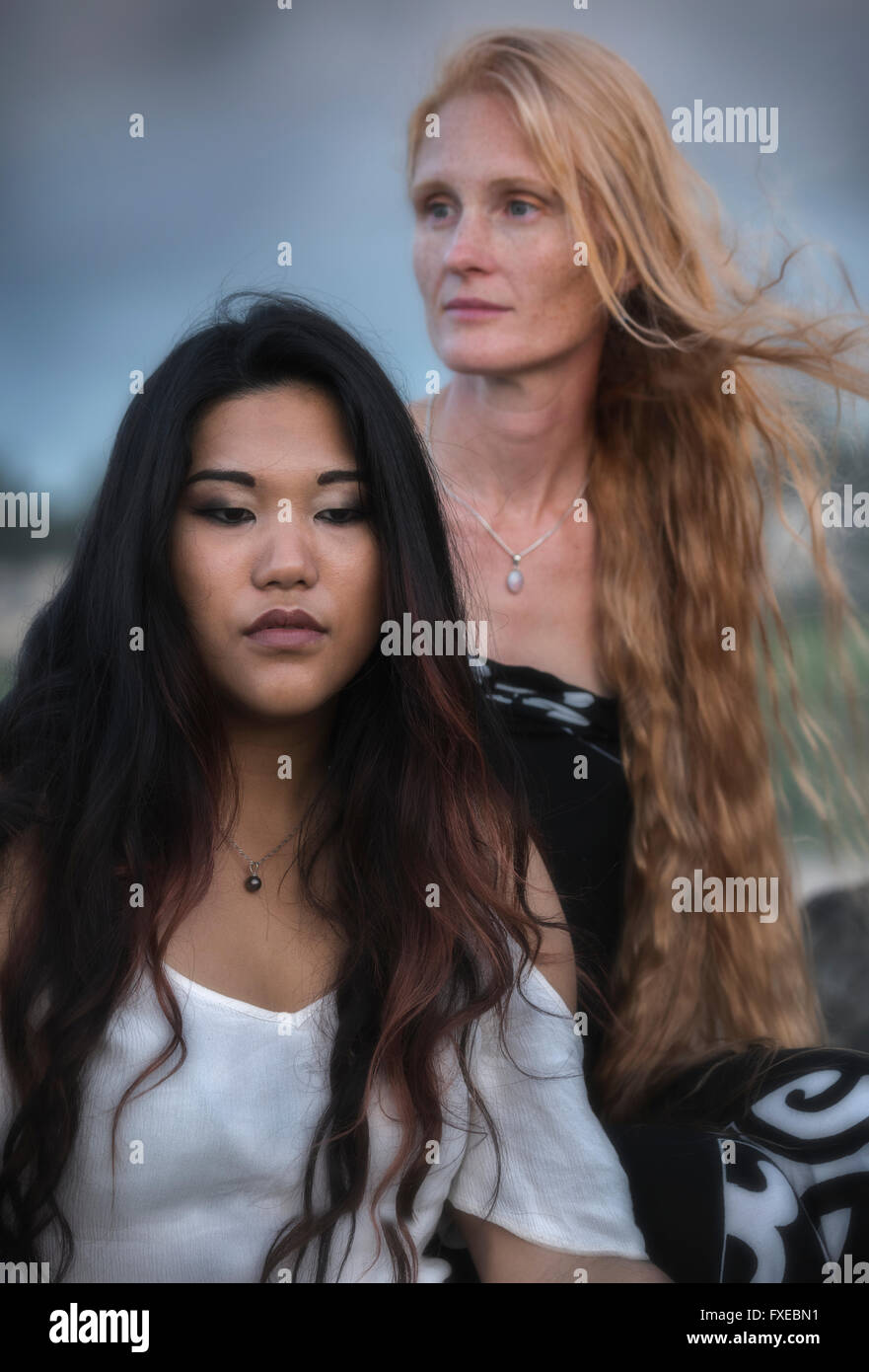 Hawaiian women hi-res stock photography and images - Alamy