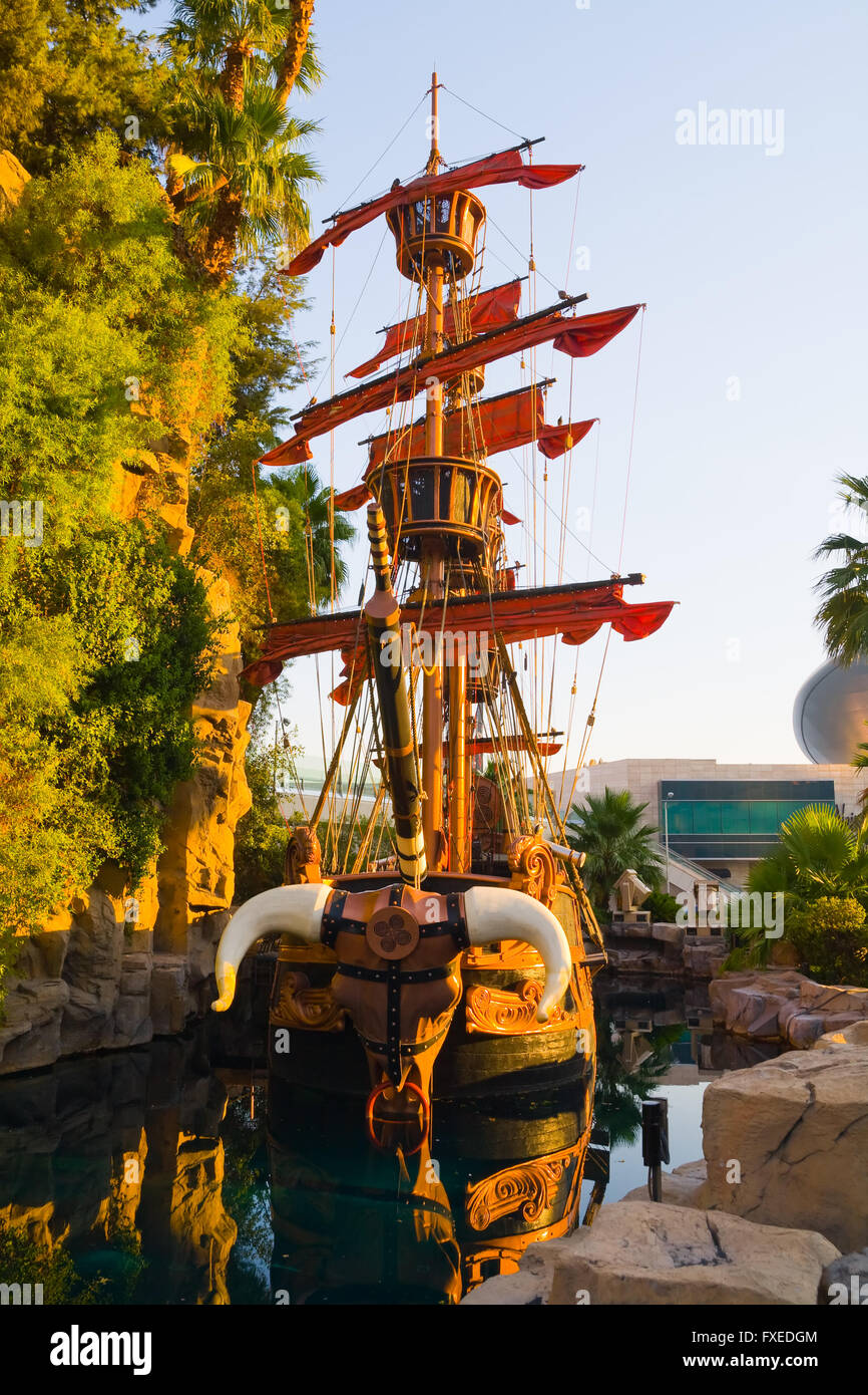 Viking treasure hi-res stock photography and images - Alamy