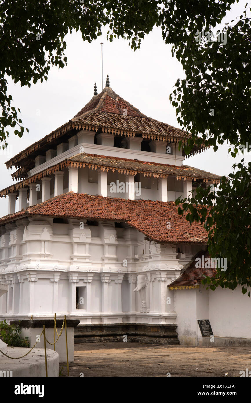 Sri Lanka, Kandy, Mahanuwara, Lankatilake Temple, 14th century Buddhist ...