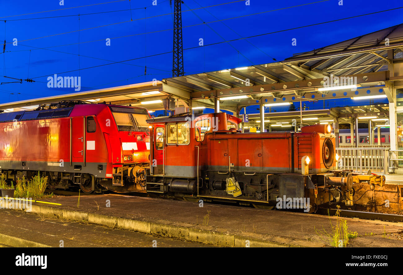 Diesel electric shunter locomotive train hi-res stock photography and ...