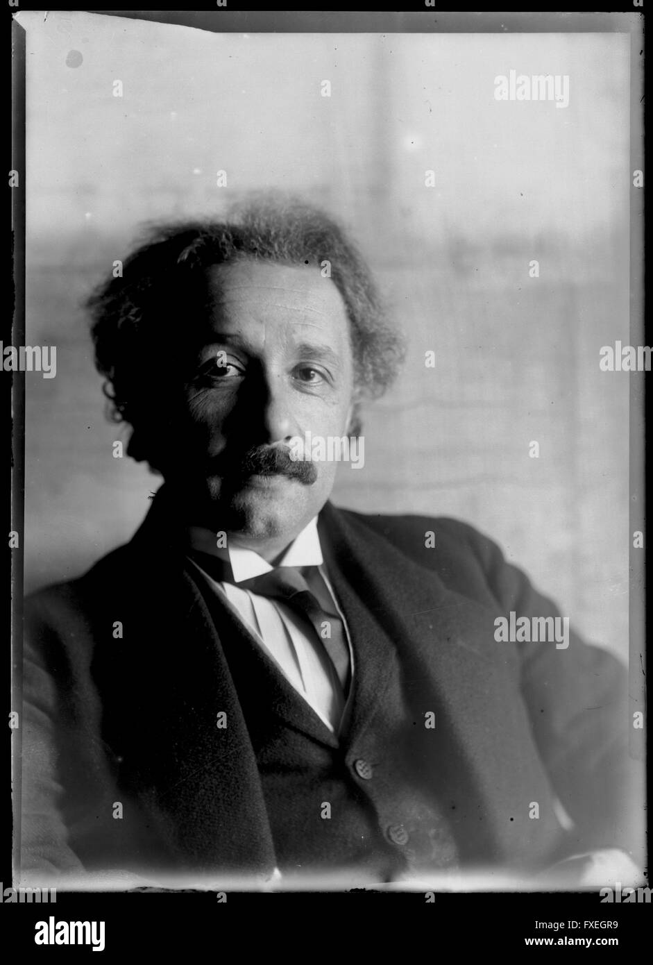Einstein 1920s High Resolution Stock Photography and Images - Alamy