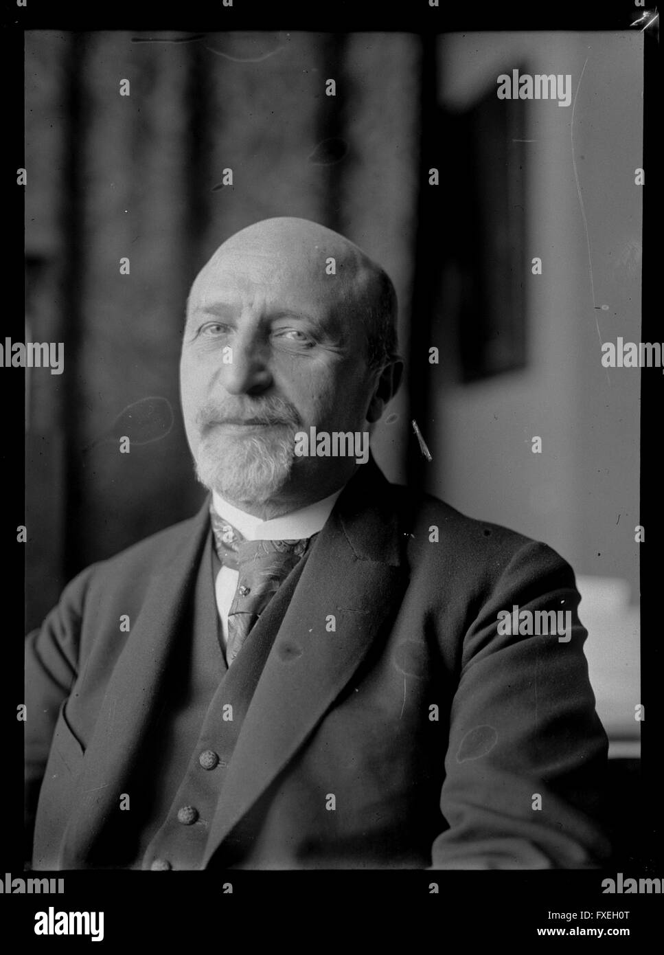 Karl seitz hi-res stock photography and images - Alamy