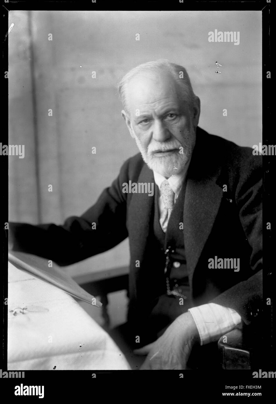 Freud sigmund 1856 1939 hi-res stock photography and images - Alamy