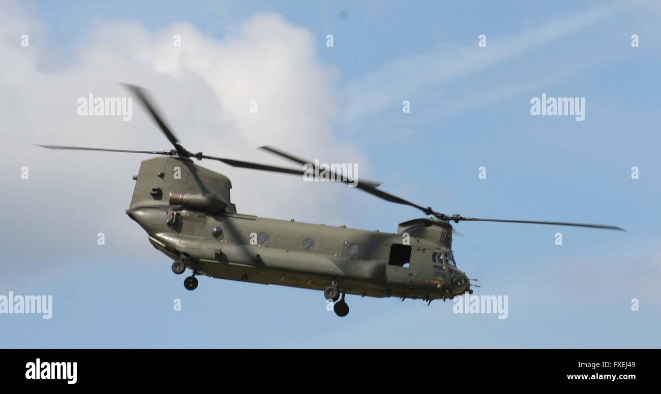 Aviones chinook raf hi-res stock photography and images - Alamy