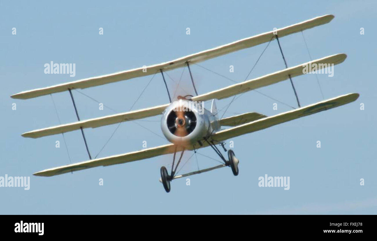 First world war sopwith triplane hi-res stock photography and images ...