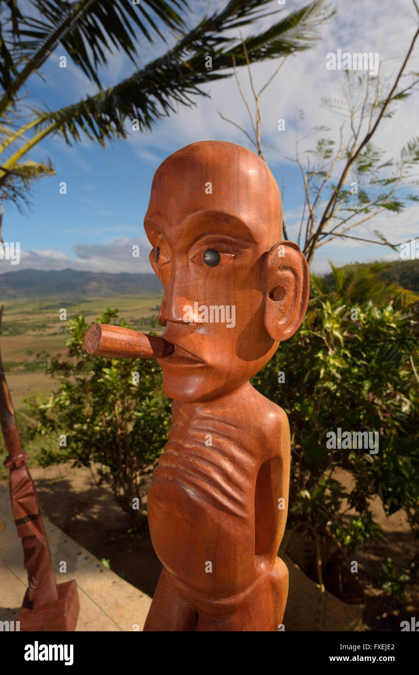 Smoking sculpture hi-res stock photography and images - Alamy