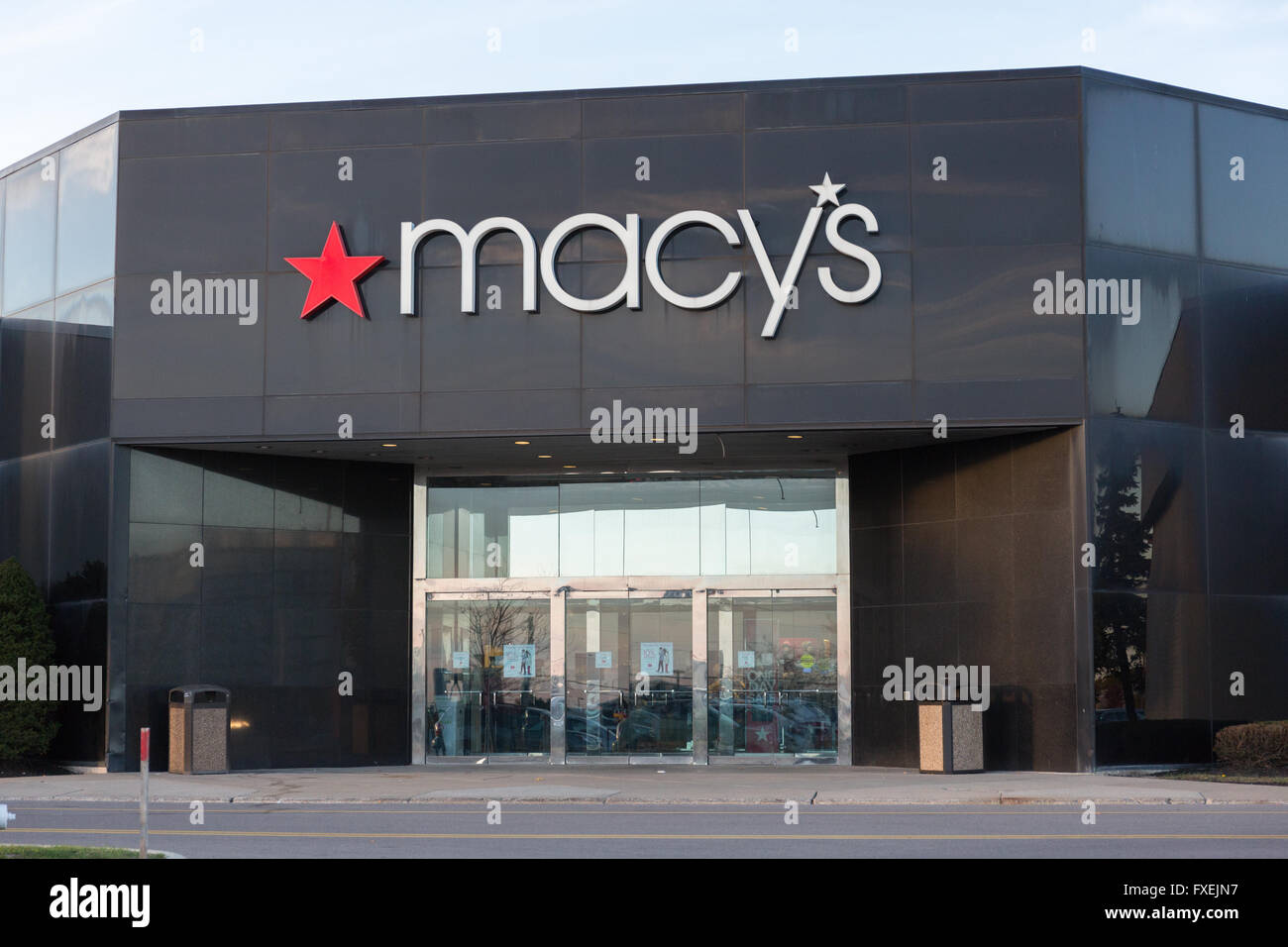 Federated department stores hi-res stock photography and images - Alamy
