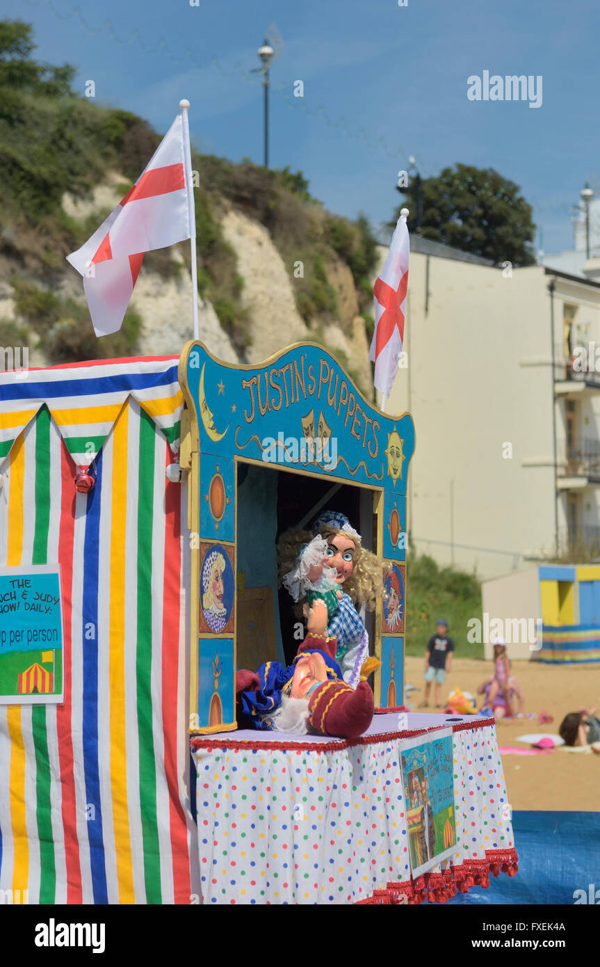 Traditional Punch and Judy puppet show on Viking Bay. Broadstairs ...