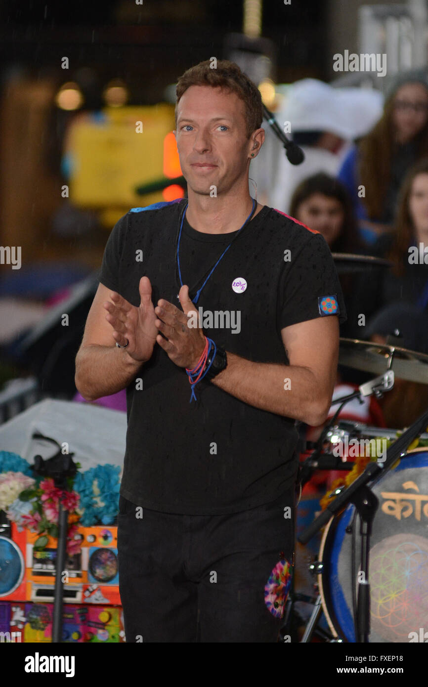 Coldplay Performs at the Citi Concert Series on the "TODAY" Show ...