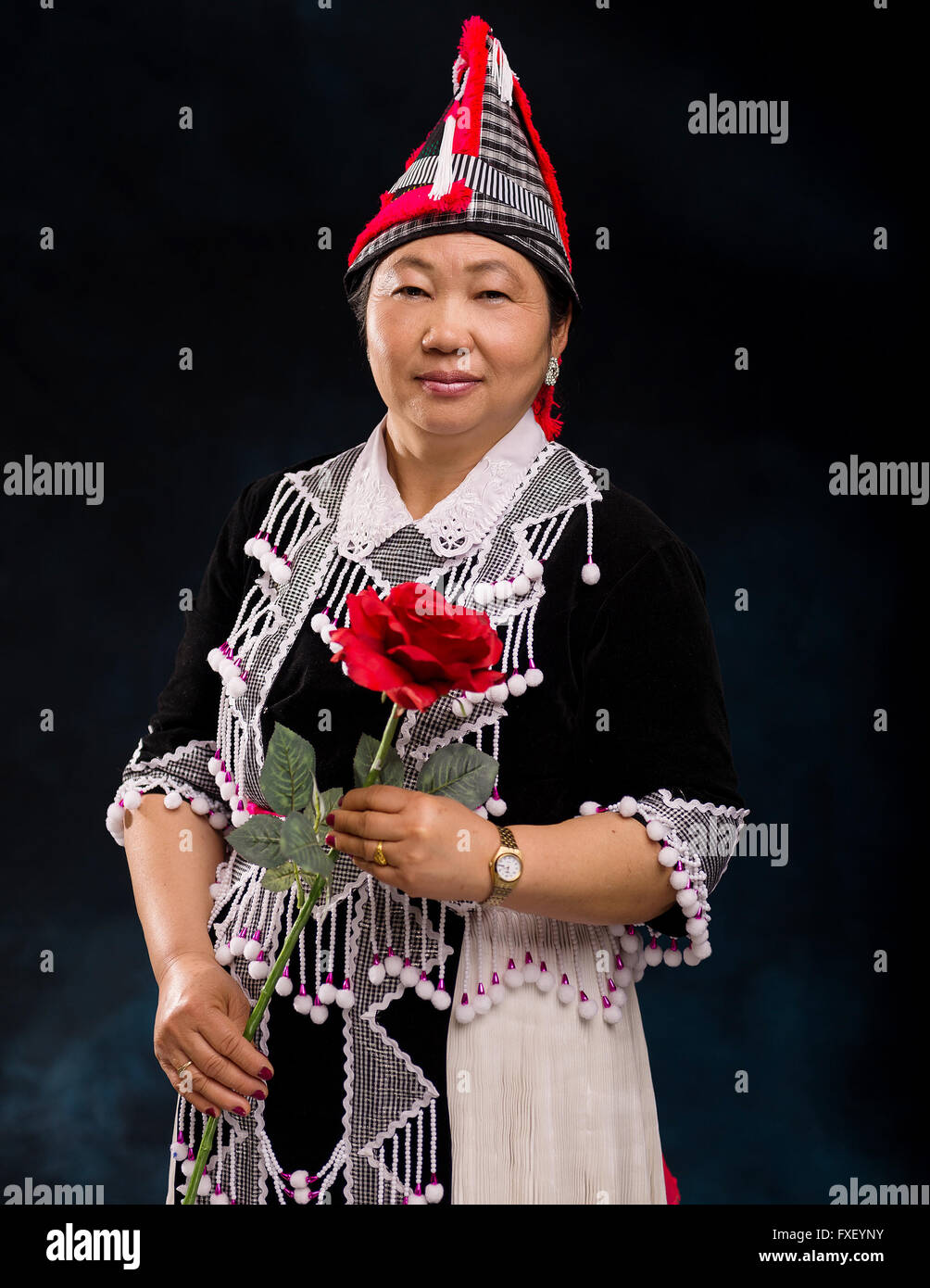 Portrait of Hmong Woman In Traditional Outfit Stock Photo - Alamy