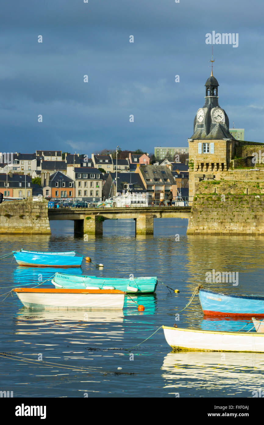 Finistere (29), ville de Concarneau, port et ville close // France ...