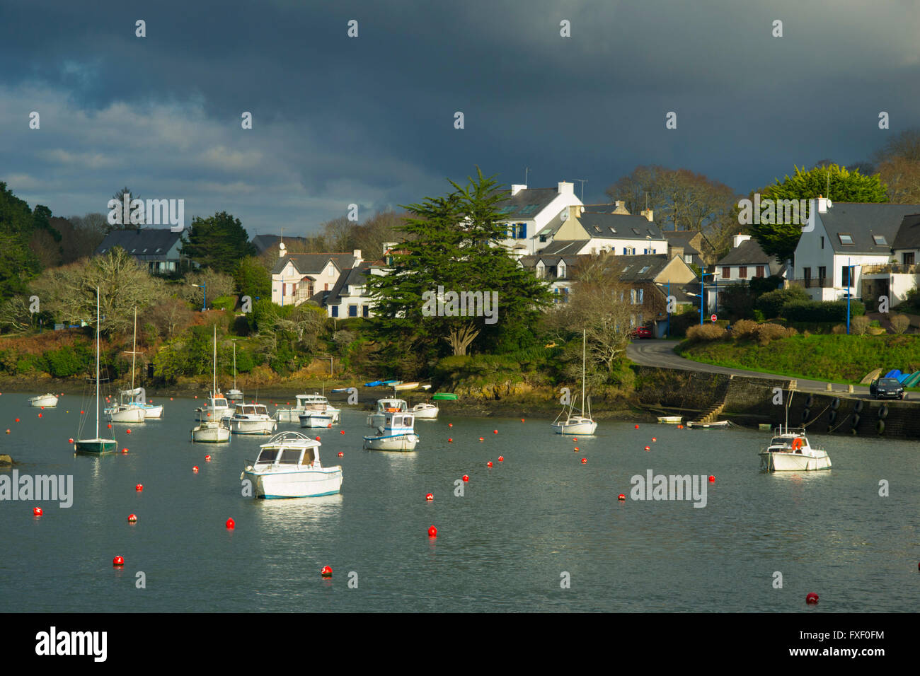 Finistere (29), Clohars-Carnoet, Port de Doelan // France, Finistere ...