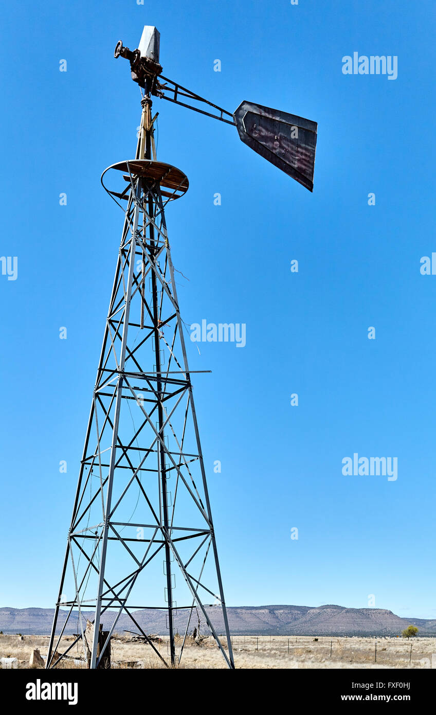 Windmill pump water well hi-res stock photography and images - Alamy