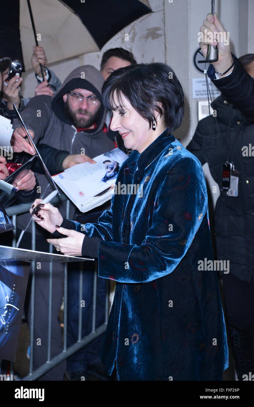 Enya hi-res stock photography and images - Alamy