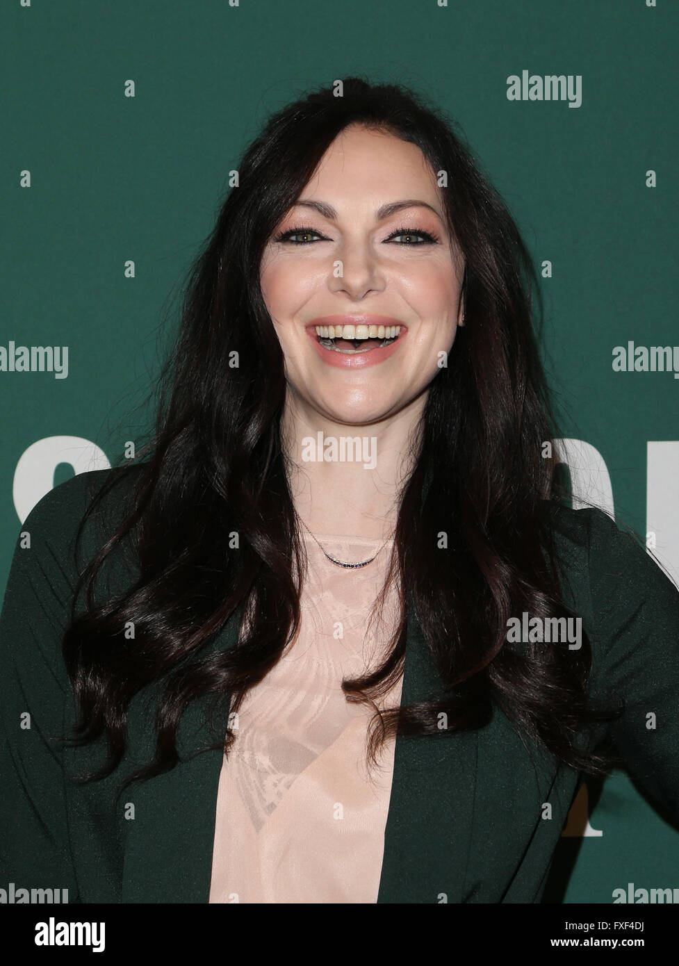 Elizabeth Troy and Laura Prepon Book Signing held at Barnes & Noble ...