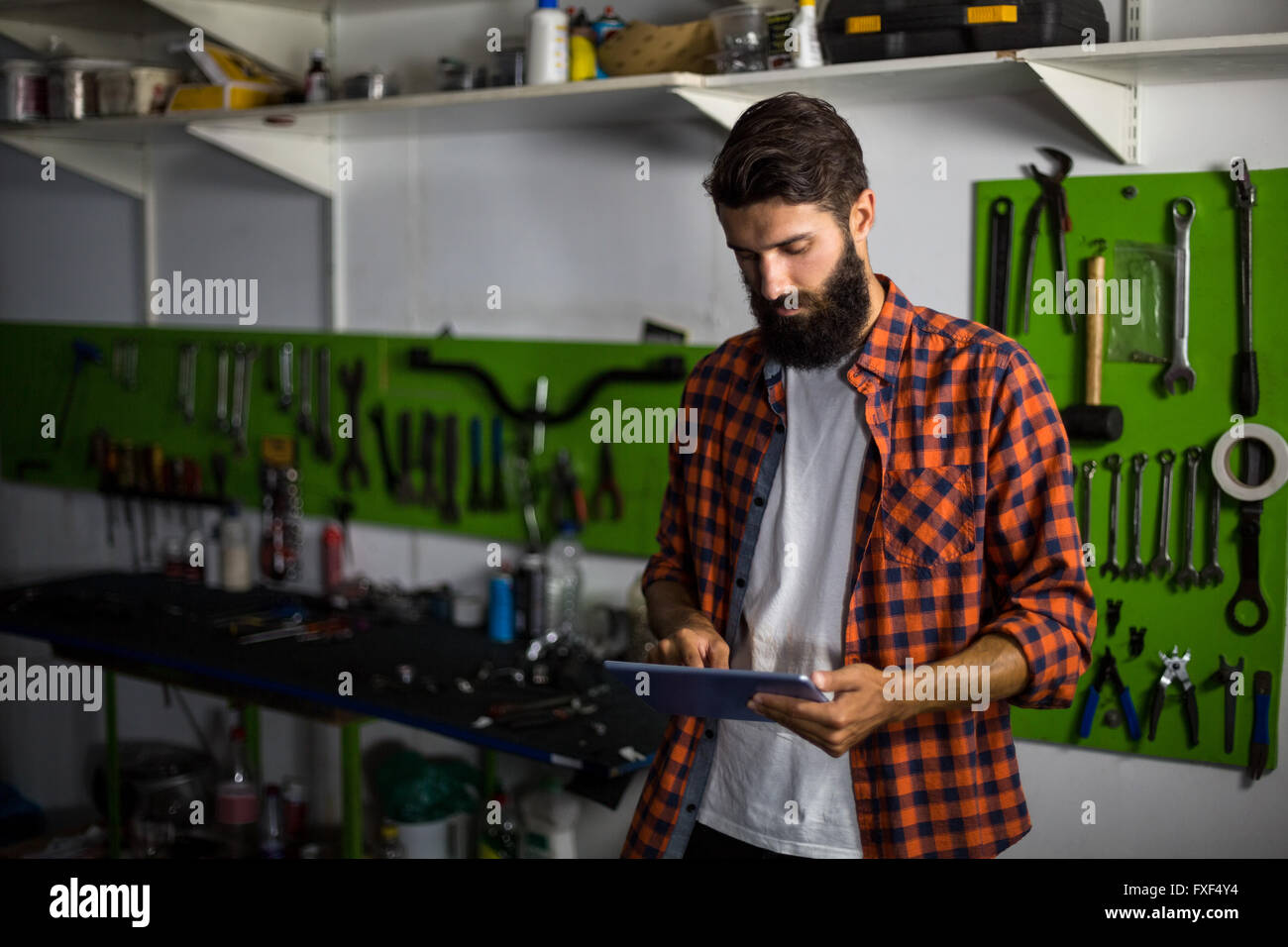 Computer skills hi-res stock photography and images - Alamy