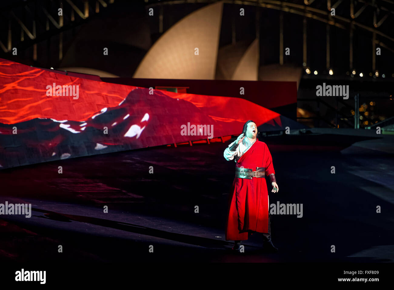 Handa opera on sydney harbour hi-res stock photography and images - Alamy