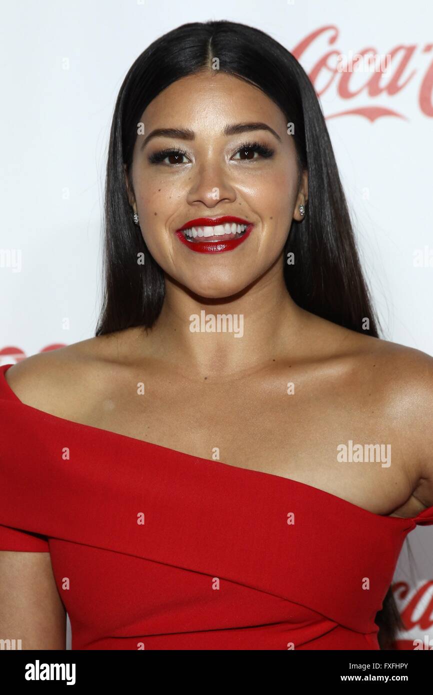 Las Vegas Nv Usa 14th Apr 2016 Gina Rodriguez At Arrivals For