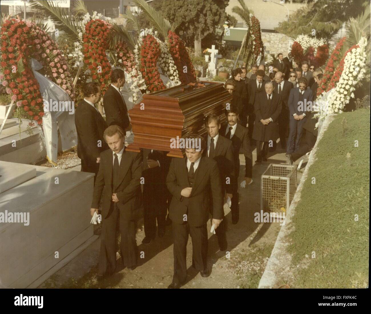 1980 - Casket Mafia dead killed © Keystone Pictures USA/ZUMAPRESS.com ...