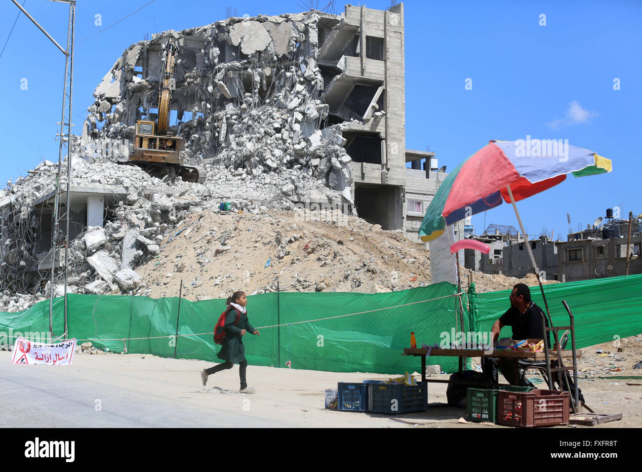 Rebuild gaza hi-res stock photography and images - Alamy
