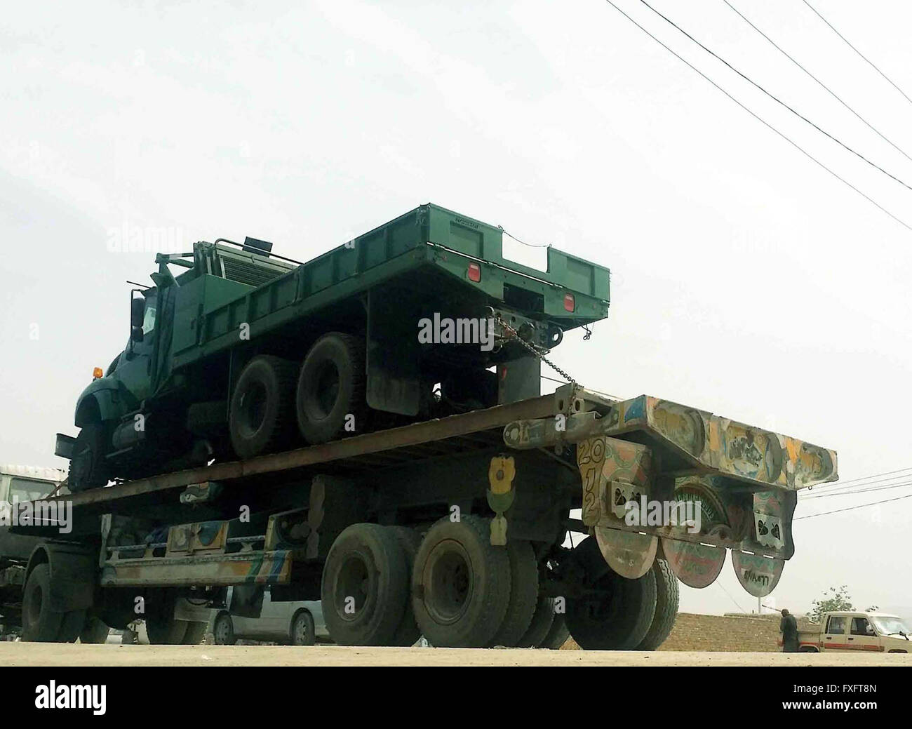 Pakistani trucks carry vehicle hi-res stock photography and images - Alamy