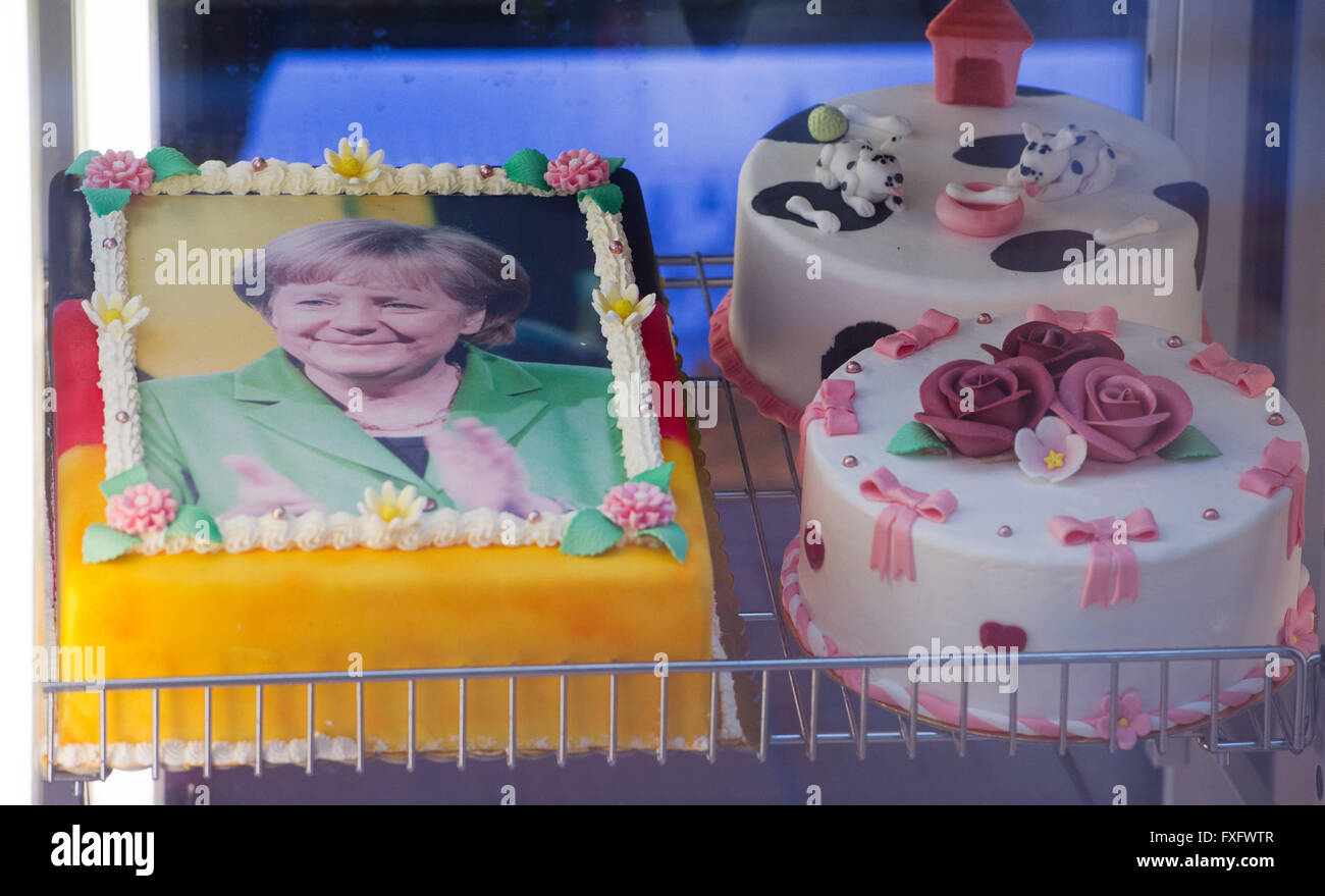 Heringsdorf, Germany. 14th Apr, 2016. A cake with a sugary picture of ...