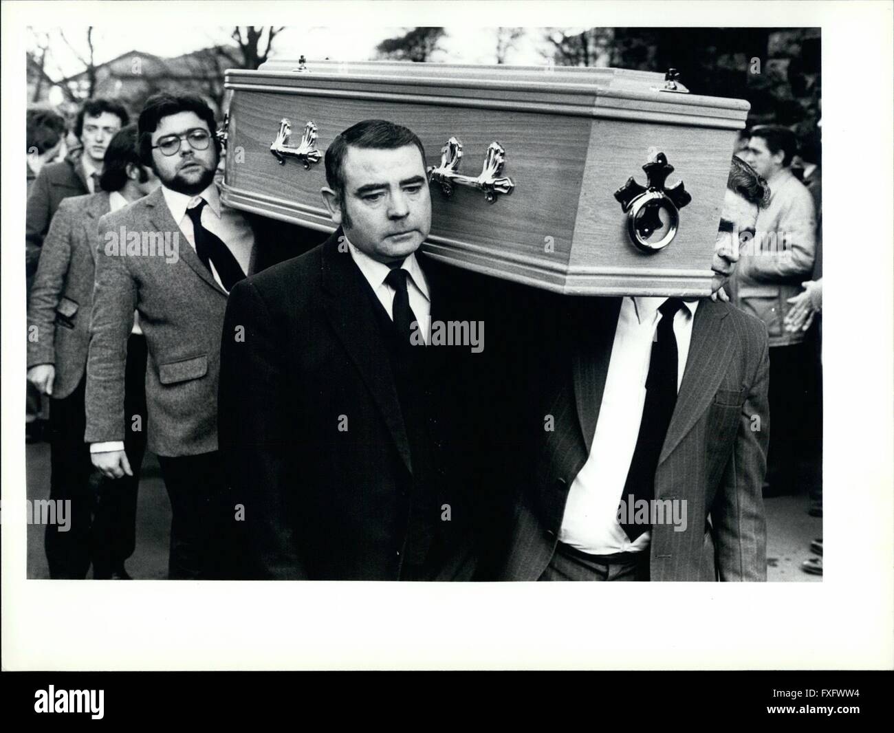 Nov. 14, 1981 - Ireland - Thomas M Willy funeral today who was shot ...