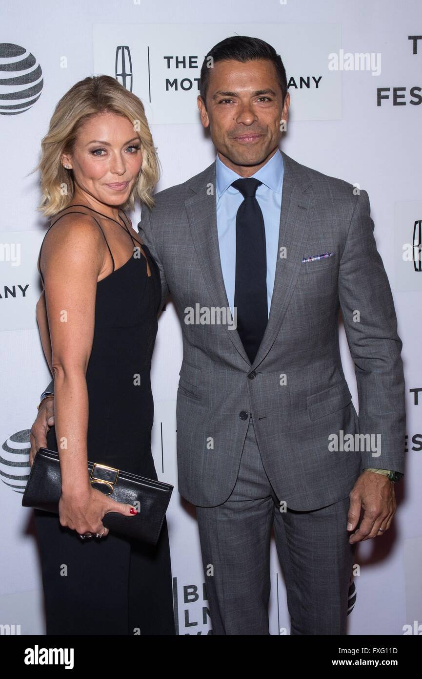 New York, NY, USA. 15th Apr, 2016. Kelly Ripa, Mark Consuelos at ...