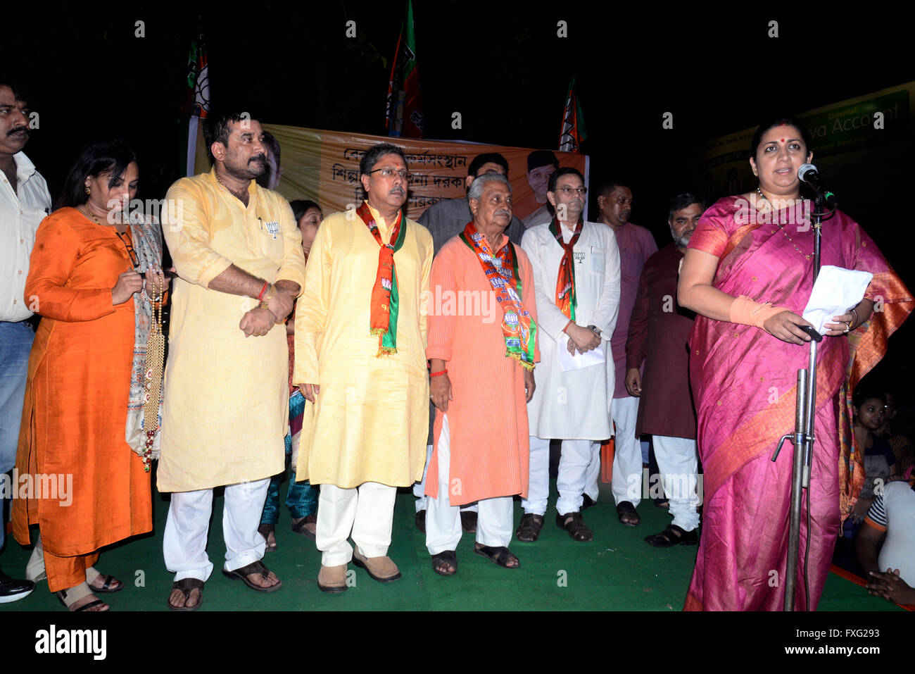 Kolkata, India. 15th Apr, 2016. Minister of Human Resource Development ...