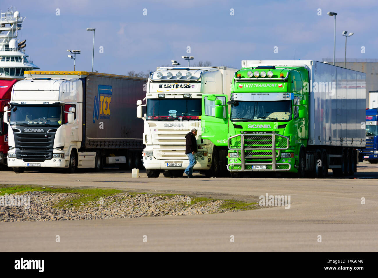 Row row ferry hi-res stock photography and images - Alamy