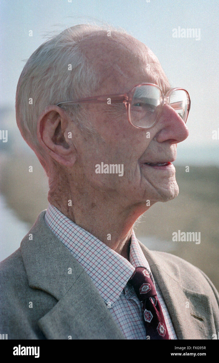 Donald Hodge, aged 102, one of the last survivors of World War One, at ...