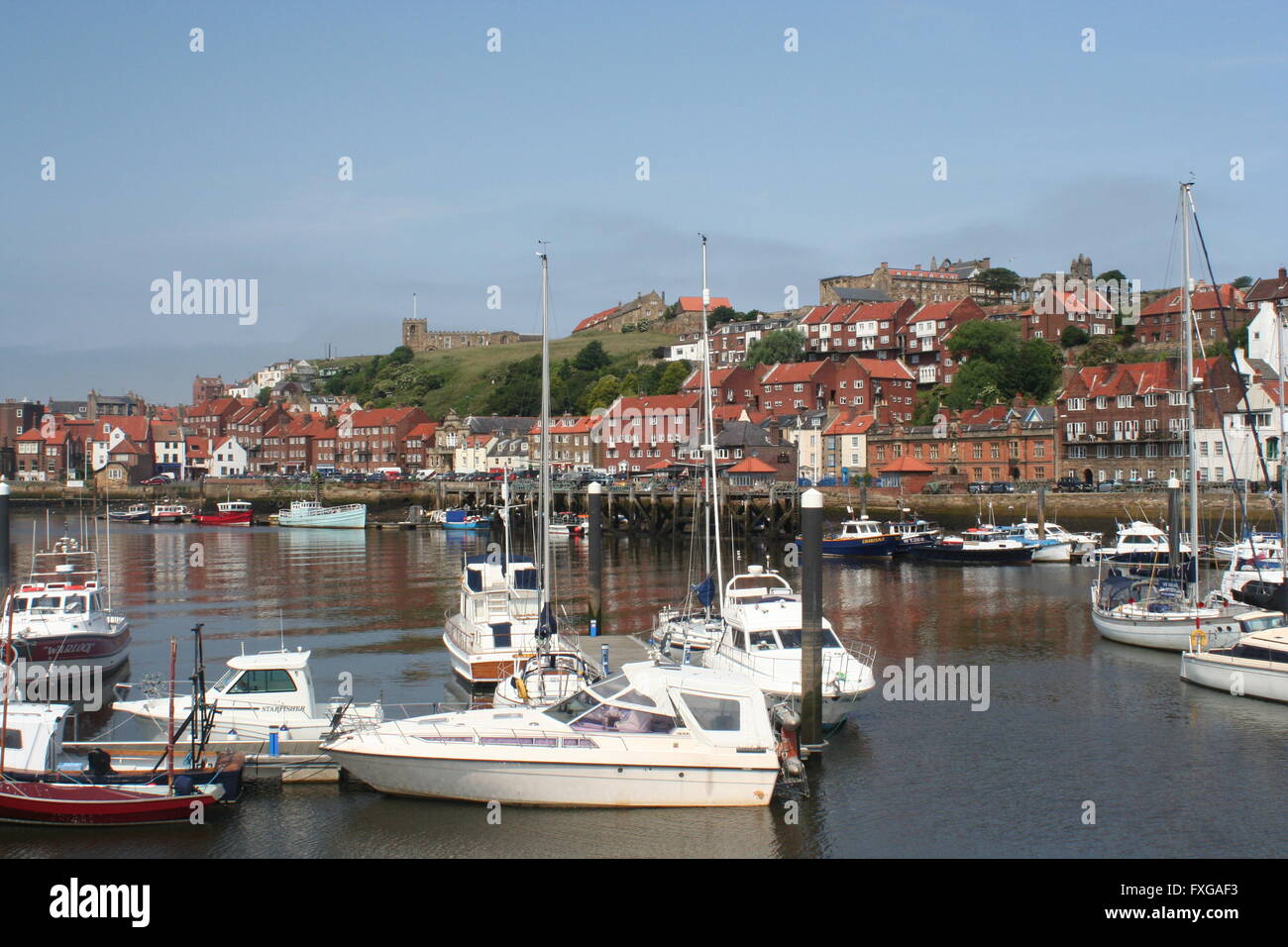 Marina inglaterra hi-res stock photography and images - Alamy