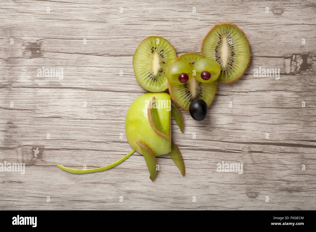 Funny mouse hi-res stock photography and images - Alamy