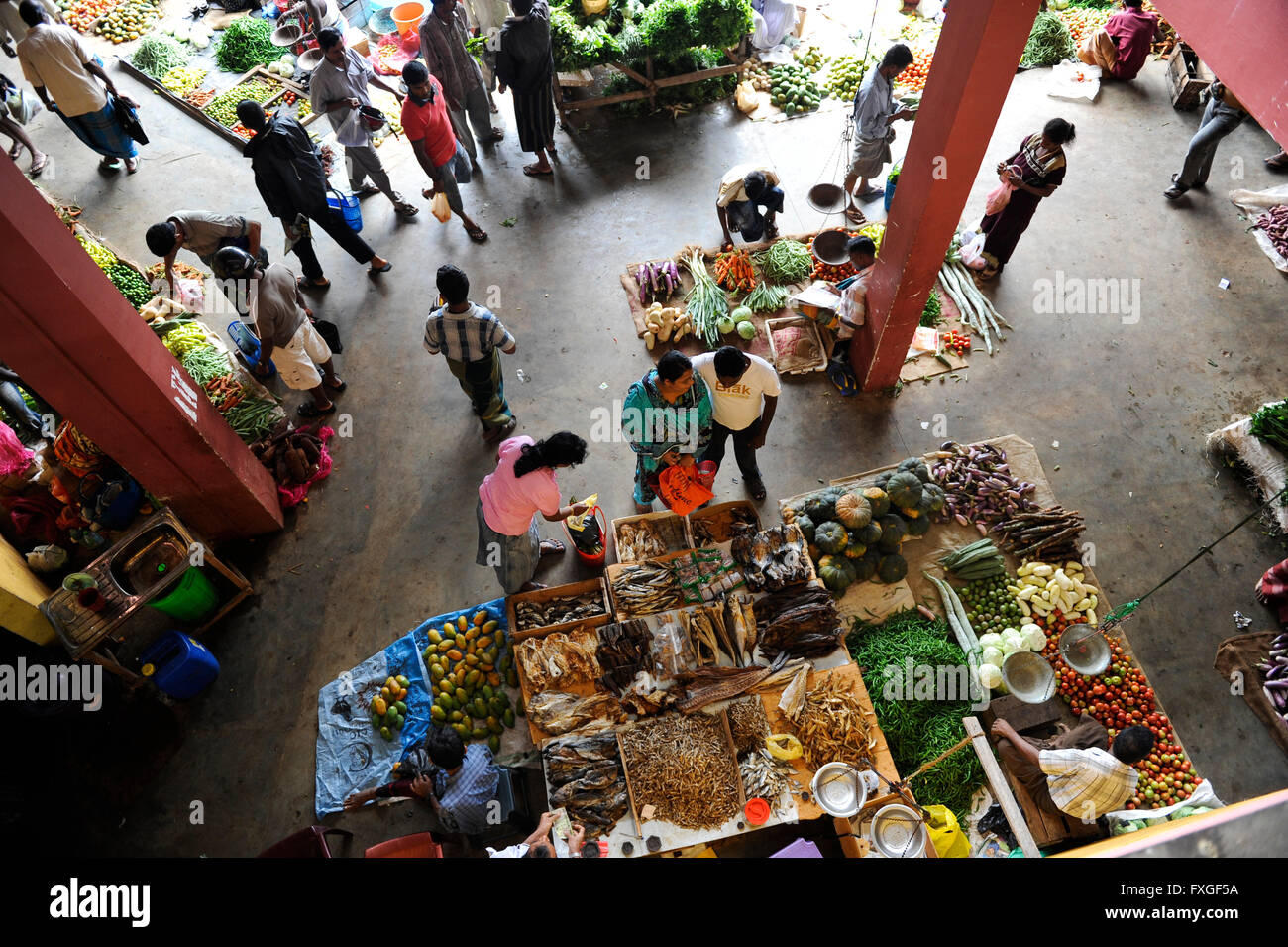 Am busbahnhof hi-res stock photography and images - Alamy
