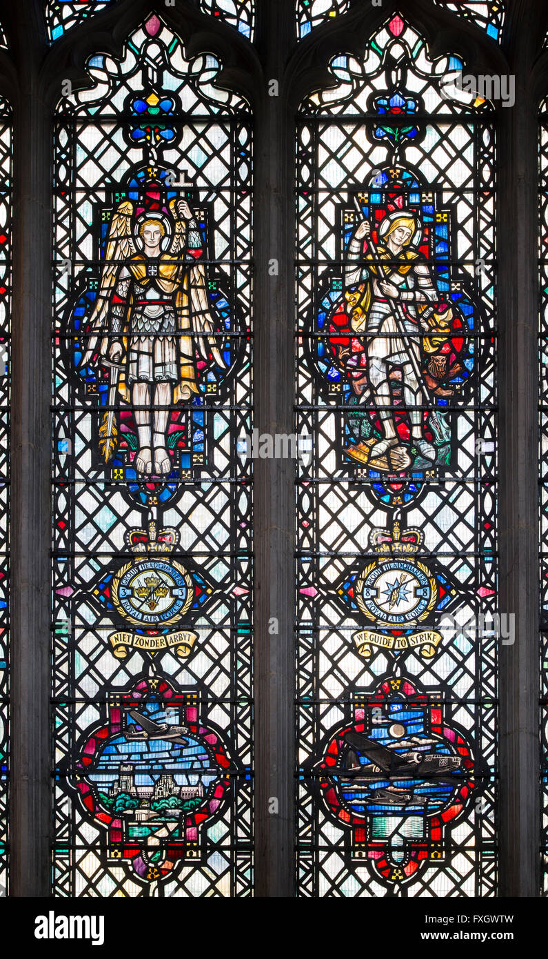 The bomber command memorial window hi-res stock photography and images ...