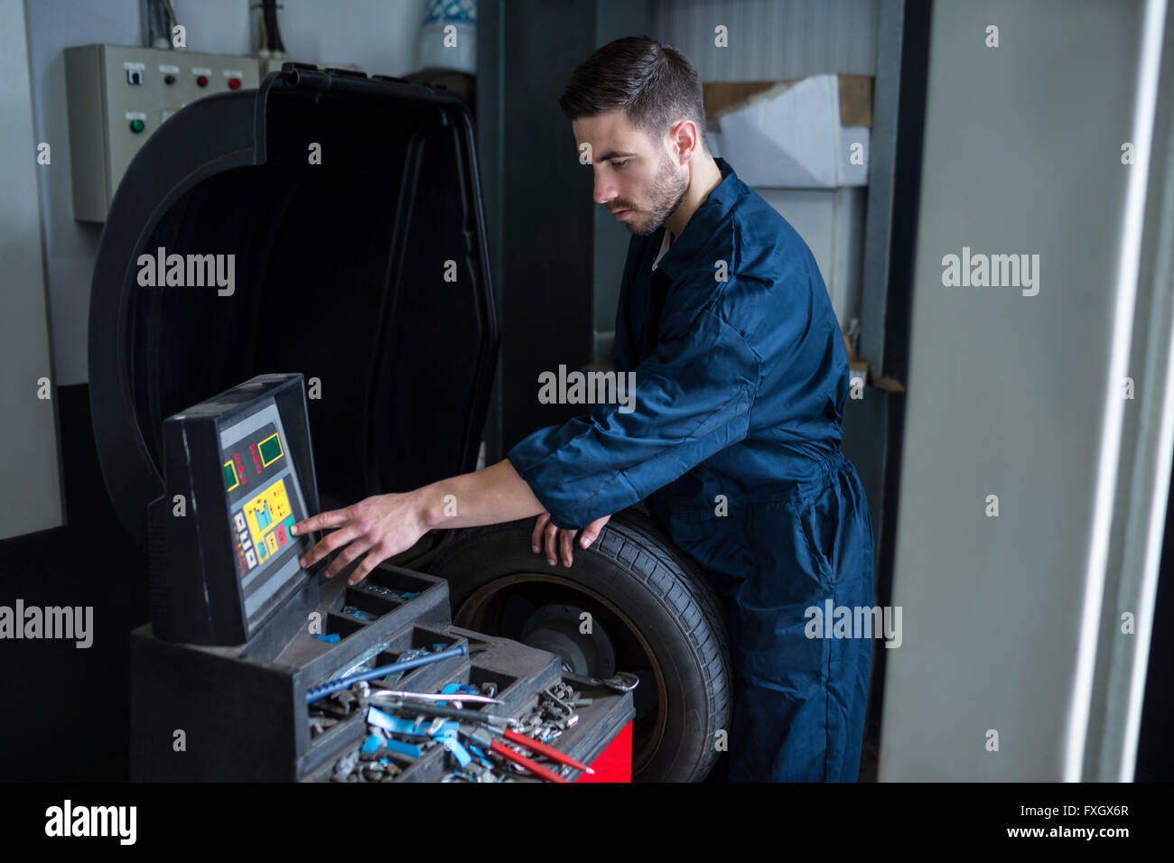Control tyre hi-res stock photography and images - Alamy