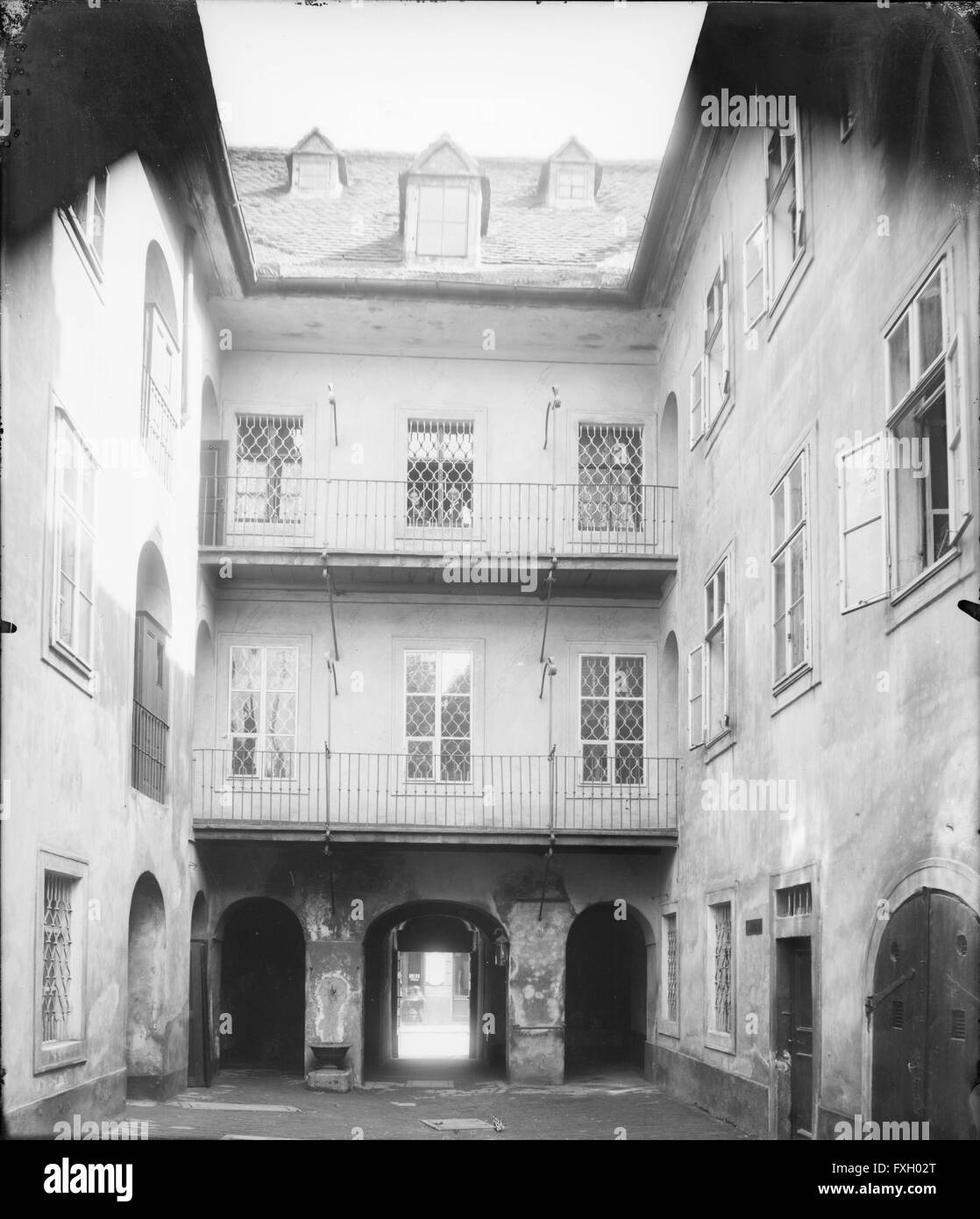 Wien 6 19th century Black and White Stock Photos & Images - Alamy