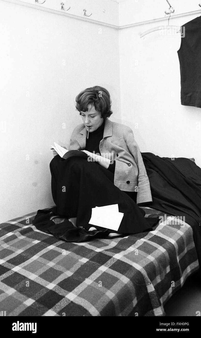 Deutsche Schauspielerin Doris Schade, Deutschland 1970er Jahre. German ...