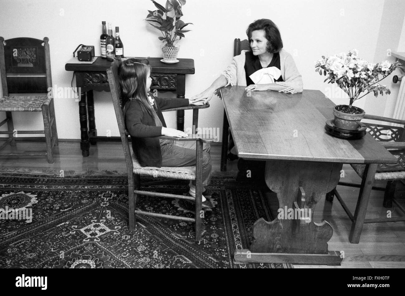 Deutsche Schauspielerin und Theaterregisseurin Lis Verhoeven mit ...