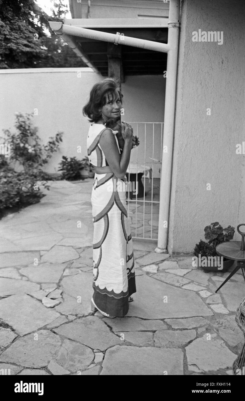 Deutsche Schauspielerin und Theaterregisseurin Lis Verhoeven ...