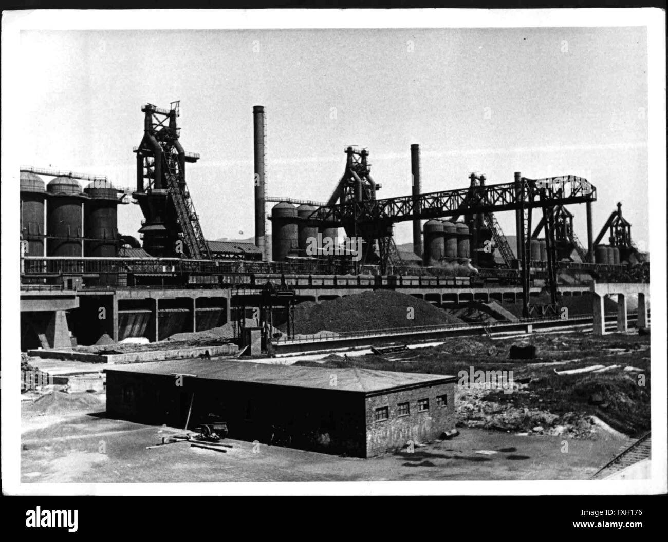 1940s steel industry hi-res stock photography and images - Alamy