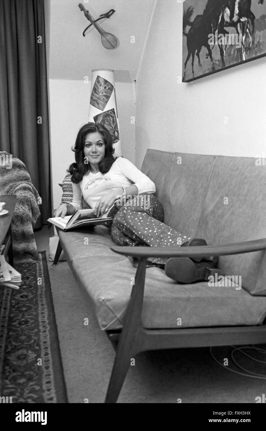 Deutsche Schauspielerin Gundy Grand, Deutschland 1970er Jahre. German ...