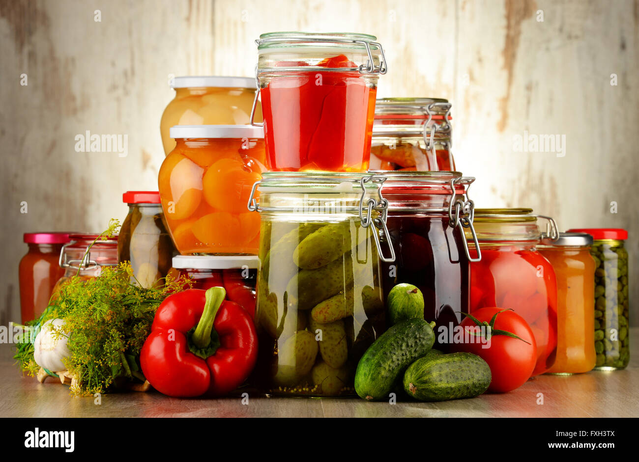 Pickle jar hi-res stock photography and images - Alamy