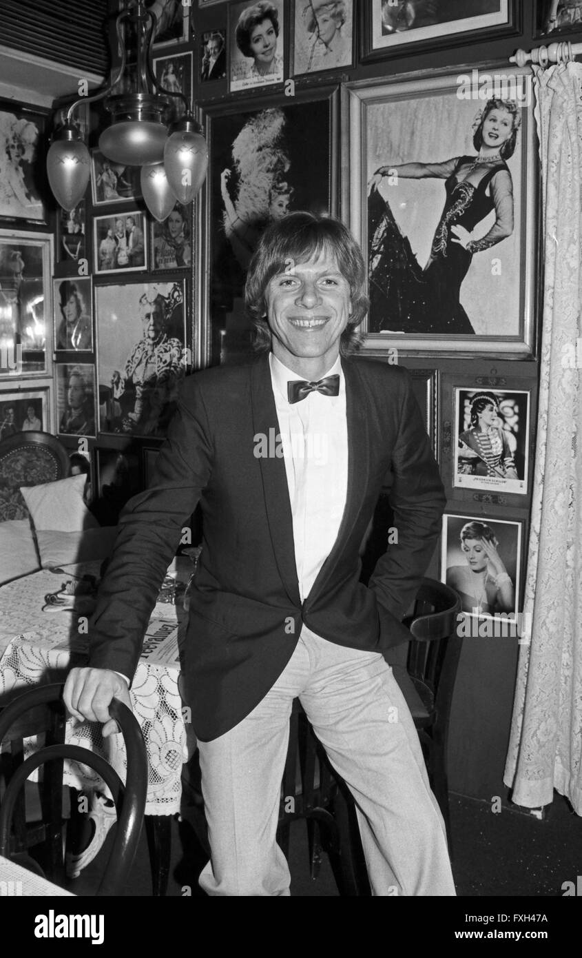 Der Münchener Kult Wirt Kay Wörsching, Deutschland 1980er Jahre ...